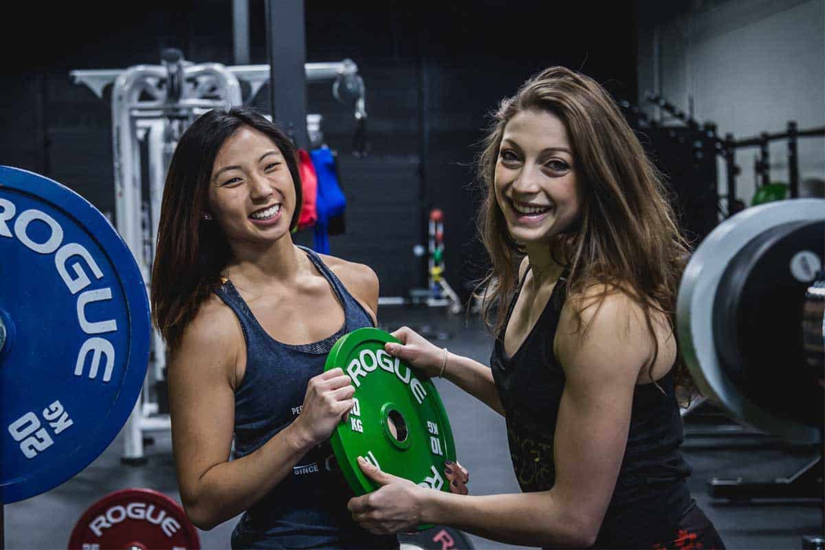 The 7 Biggest Mistakes Novice Female Powerlifters Make - Vitruve ...